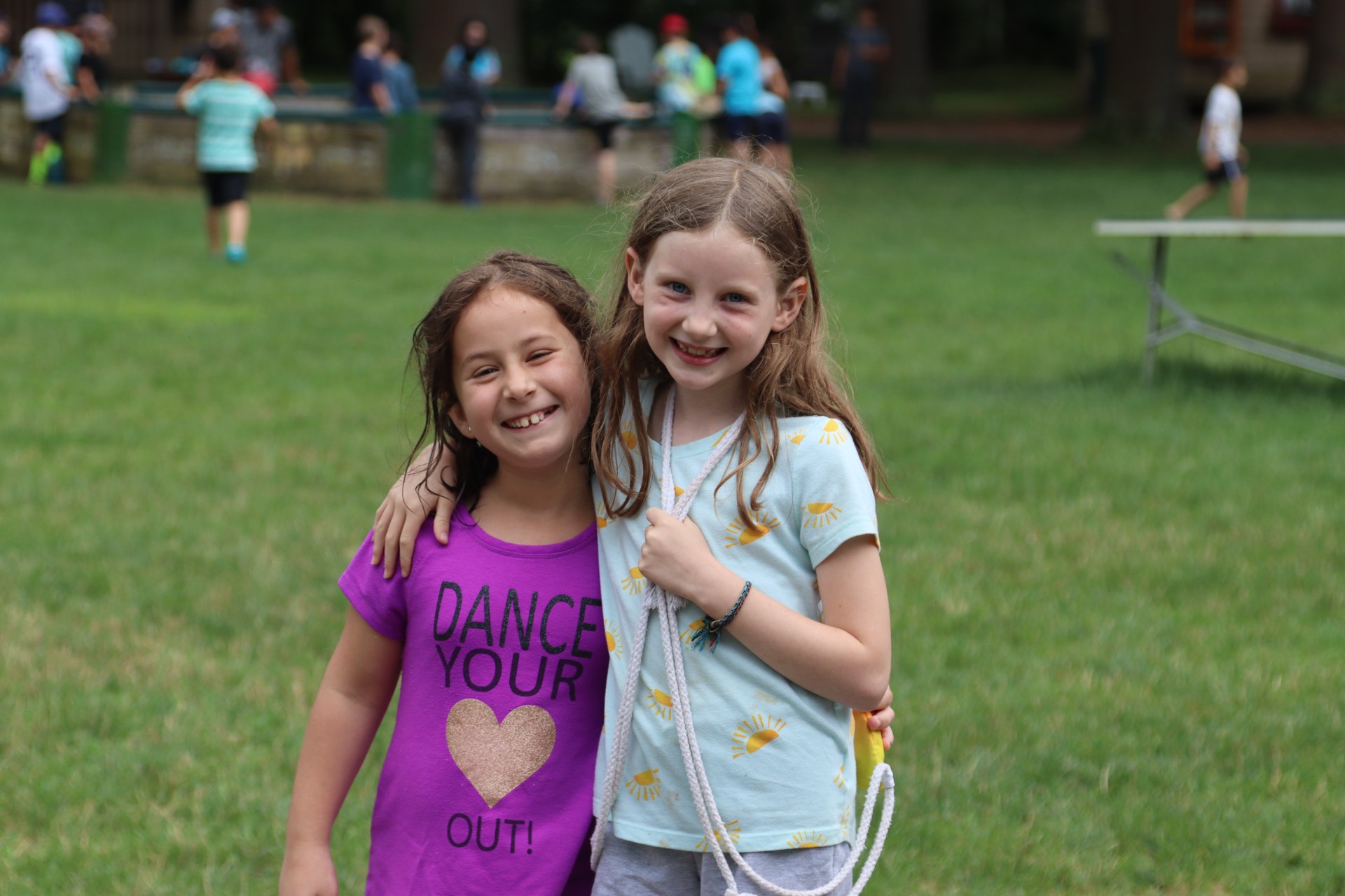 2 girls (1) - Ramah Day Camp